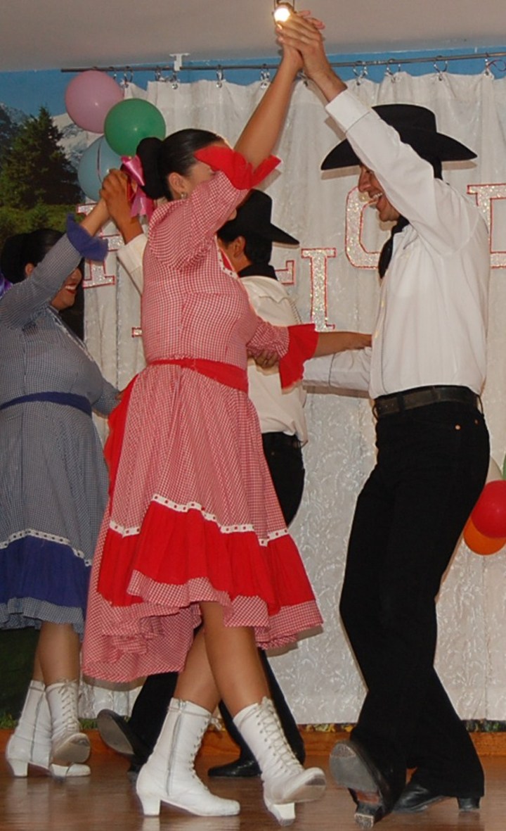 CBTA 172 de Rodeo tiene semana cultural