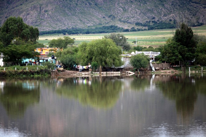 Caminos dañados y viviendas afectadas dejan las lluvias