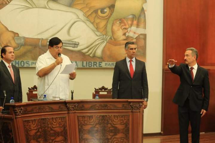 Carlos Contreras, alcalde de Durango