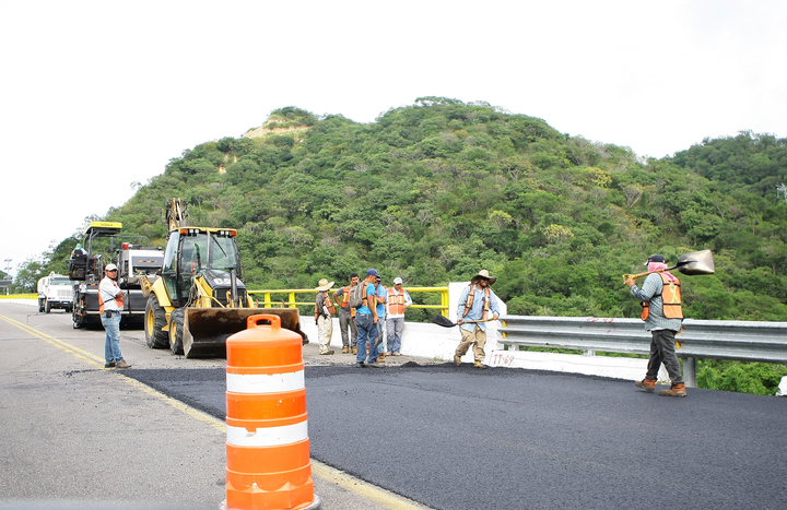 Van por reducción de obra a foráneos