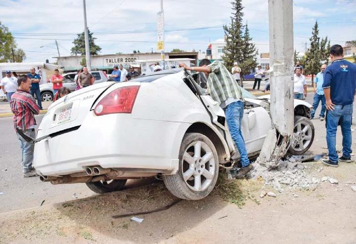 Accidentes dejan varios lesionados