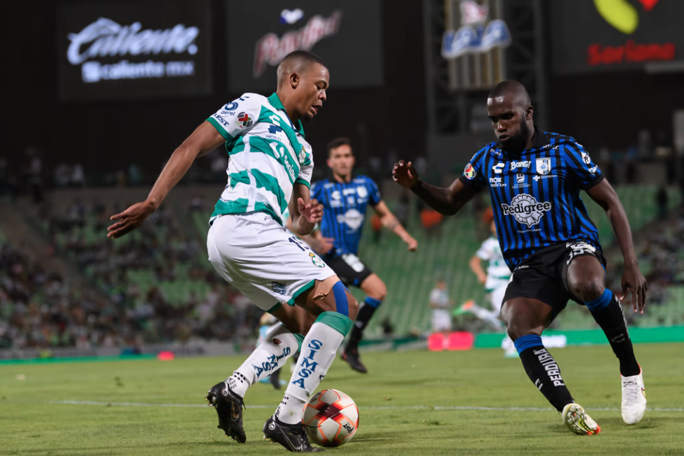 Santos, con la mesa puesta ante Querétaro