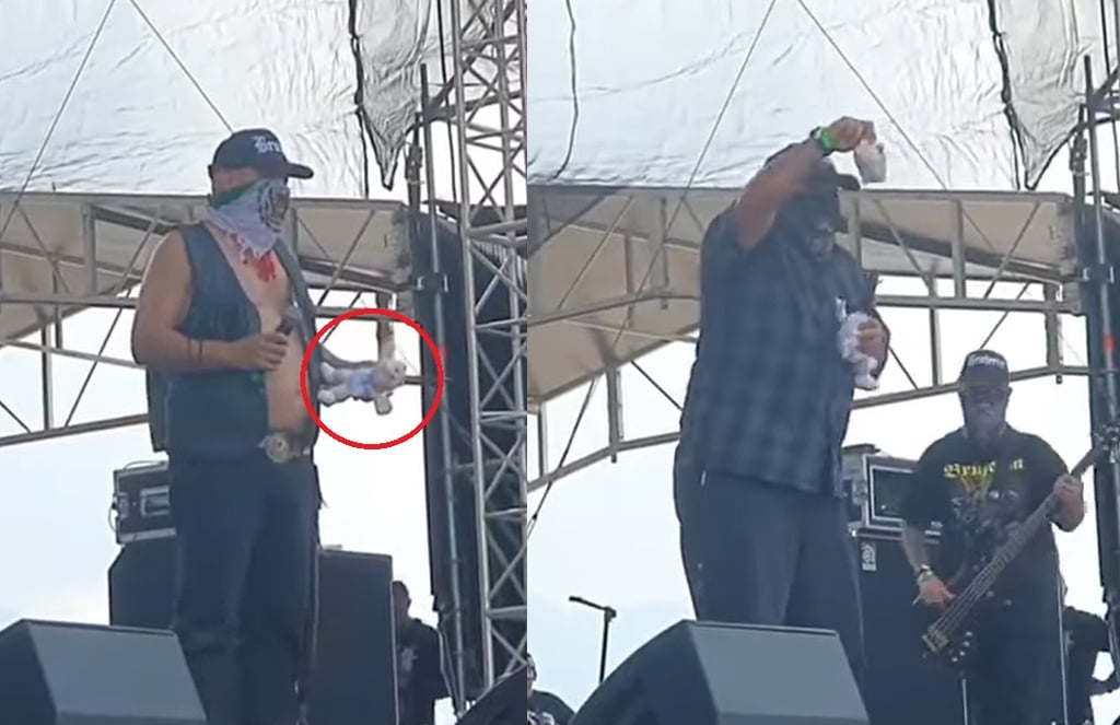 Grupo Brujería decapita con machete a peluche del Dr. Simi durante el ...