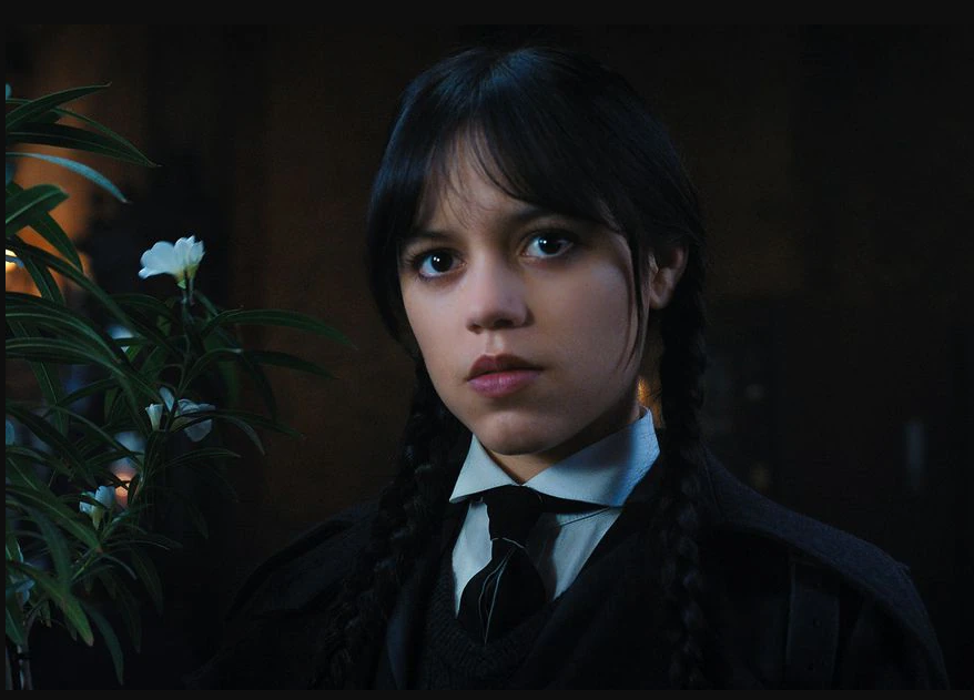 ¿Por qué no perderse Merlina en Netflix?