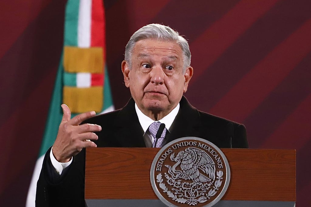 AMLO califica alianza entre PAN y PRI como una 'promiscuidad política'