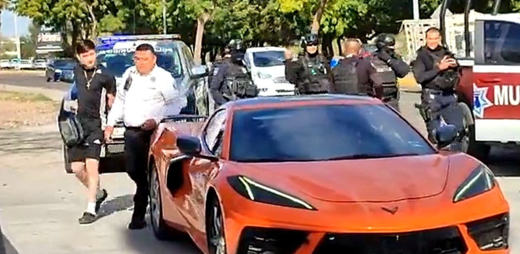 Detienen a 'youtuber' que participaba en arrancones en Sinaloa