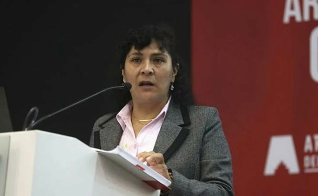 Lilia Paredes, esposa de Pedro Castillo, pide a AMLO interceder por el ... Lilia Paredes, esposa de Pedro Castillo, pide a AMLO interceder por el ...