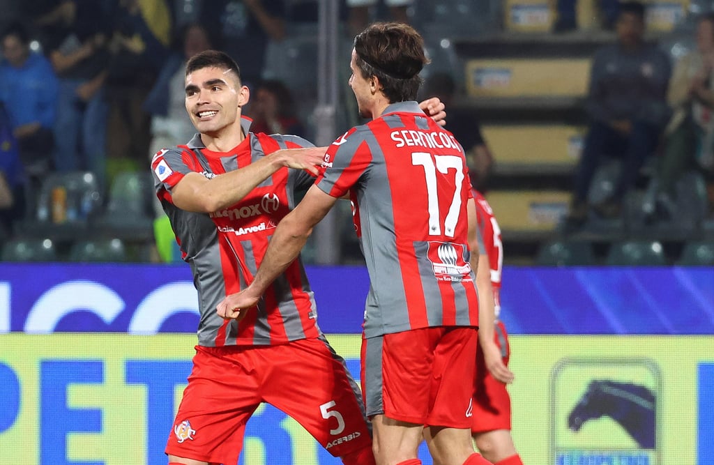 Johan Vásquez marca su primer gol con el Cremonese Johan Vásquez marca su primer gol con el Cremonese