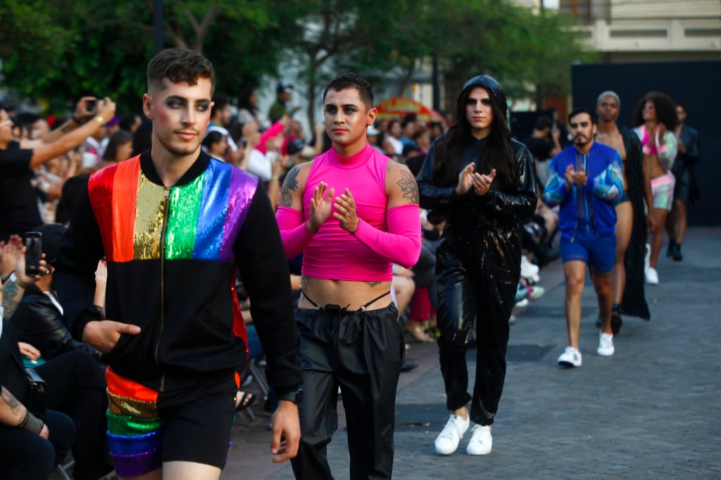 Celebran el fashion Day LGBTIQ+ en las calles de Guadalajara