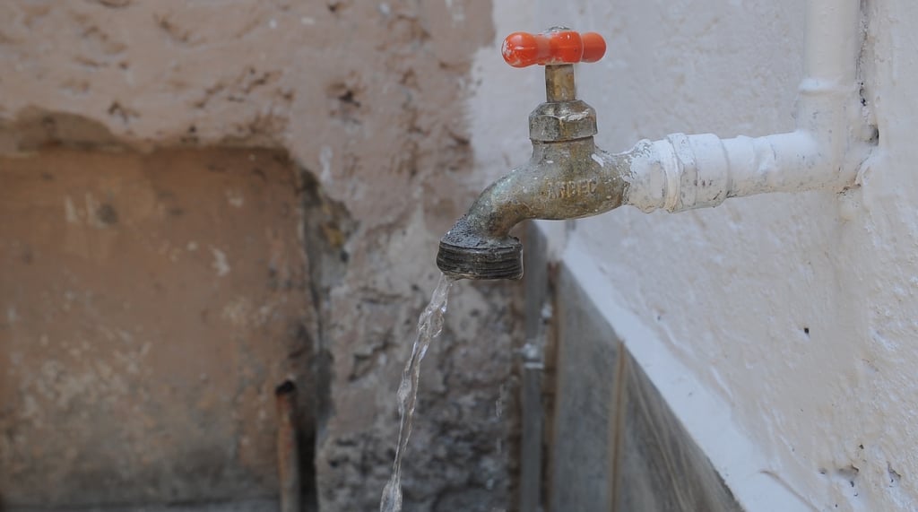 Por reparaciones, cortan suministro de agua en 4 colonias de la ciudad de Durango