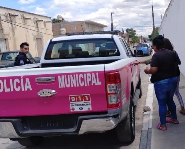 Evitan el suicidio de una mujer en un puente de Canatlán Evitan el suicidio de una mujer en un puente de Canatlán