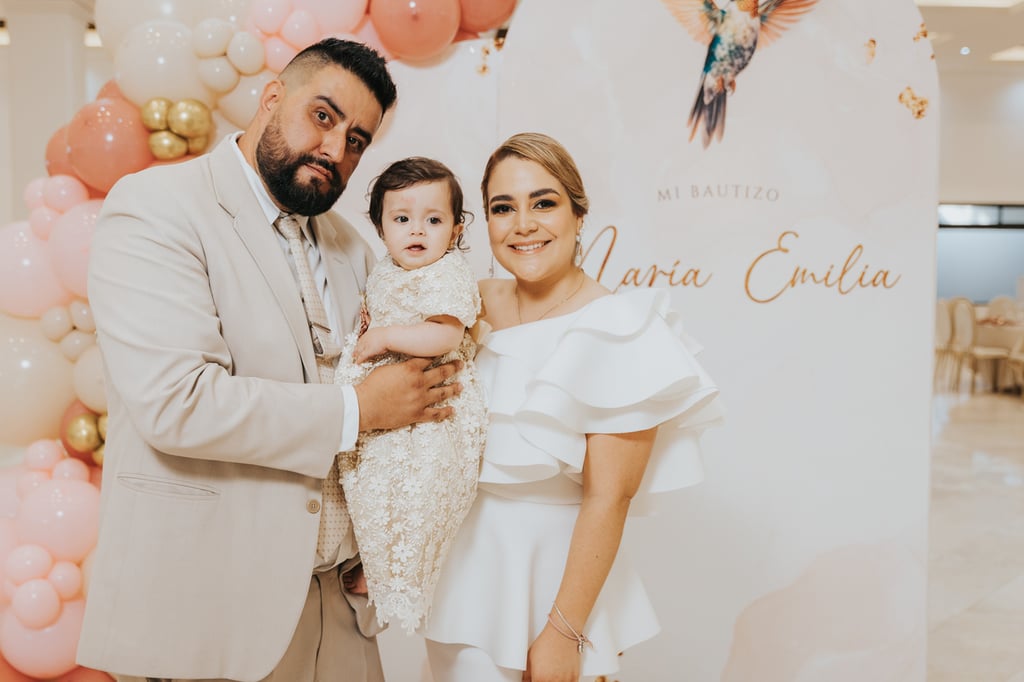 María Emilia, nueva católica