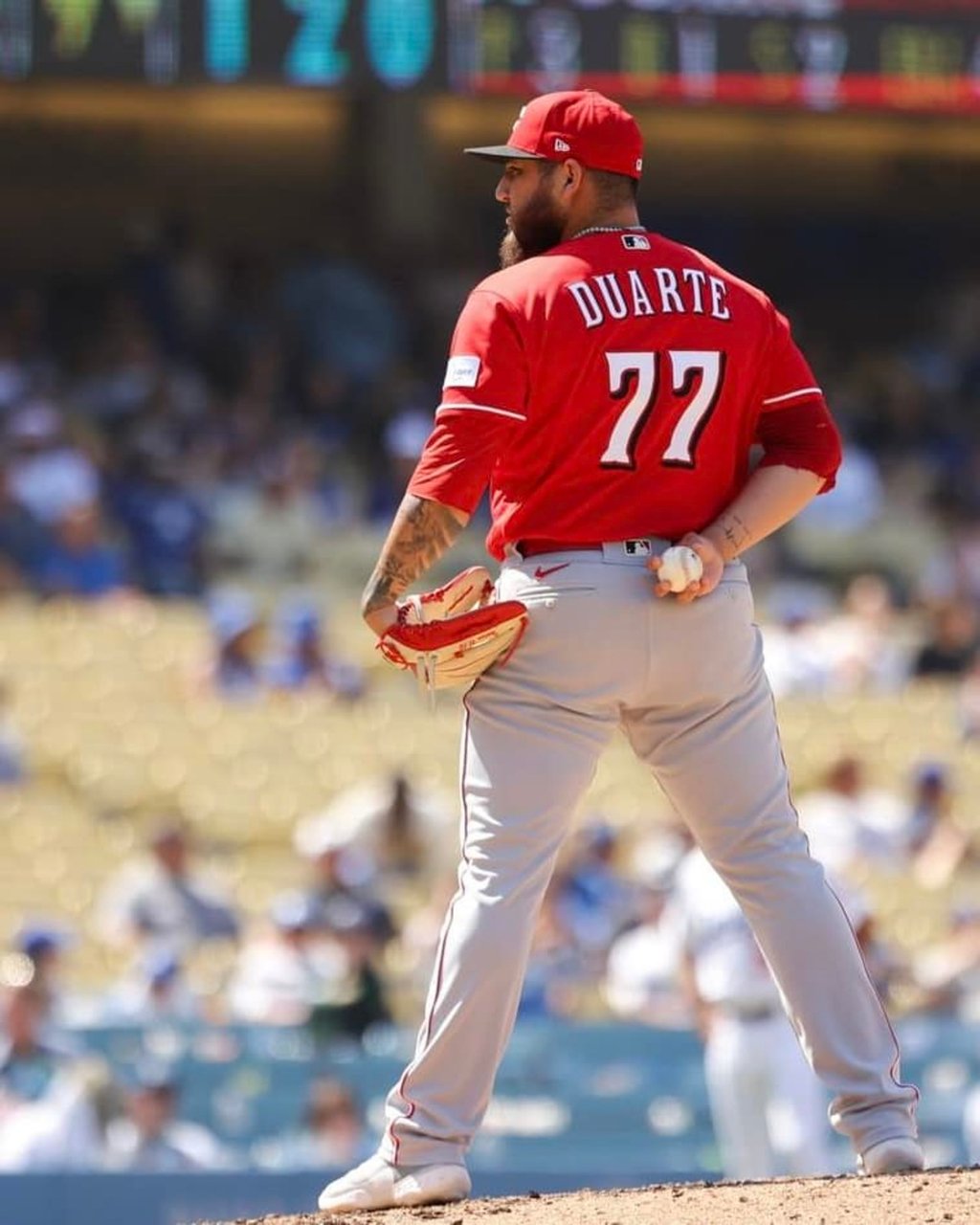 Rangers contratan a Duarte