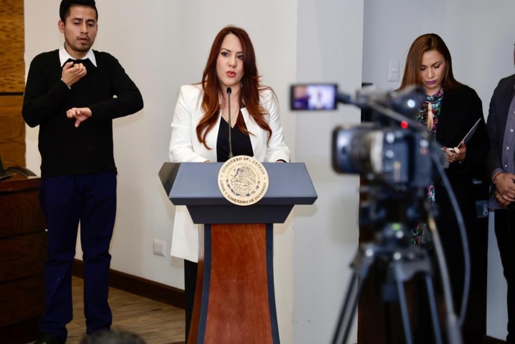 AMLO, comprometido con Durango: Sandra Amaya