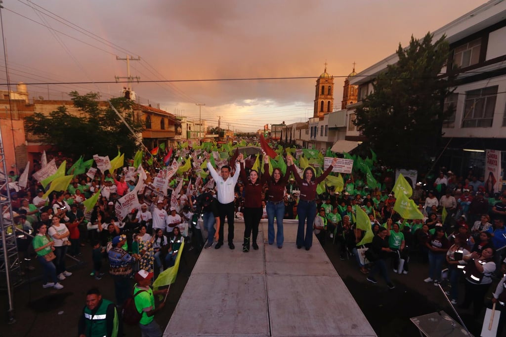 Ante miles, cierran campaña Sandra Amaya y Gerardo Villarreal