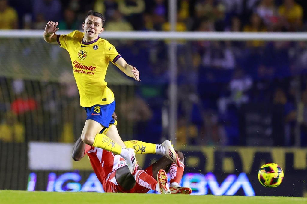 Álvaro Fidalgo descarta jugar para el Tricolor