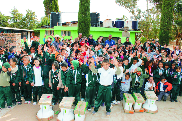 Rehabilitarán baños en primaria de Cuencamé