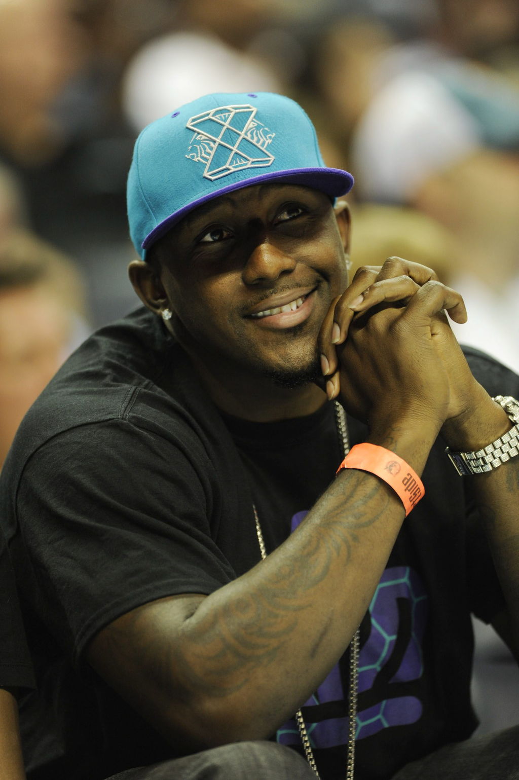 Thomas Davis renueva por dos años con las Panteras