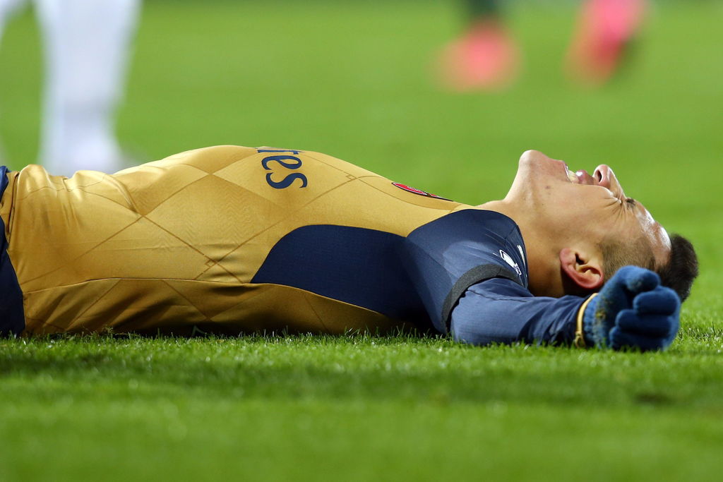Arsenal desconoce el alcance de la lesión de Alexis Sánchez