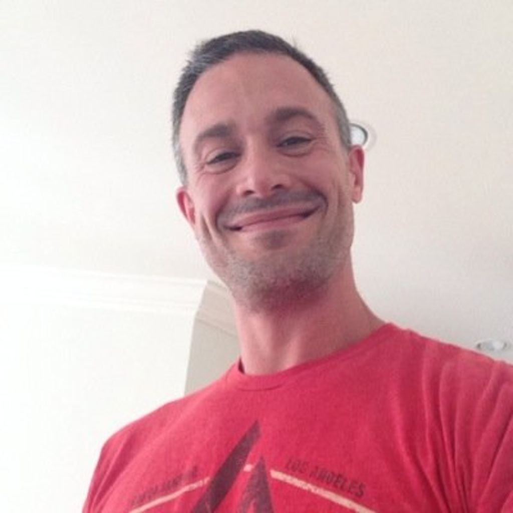 1976: Llega al mundo Freddie Prinze Jr., reconocido actor estadounidense