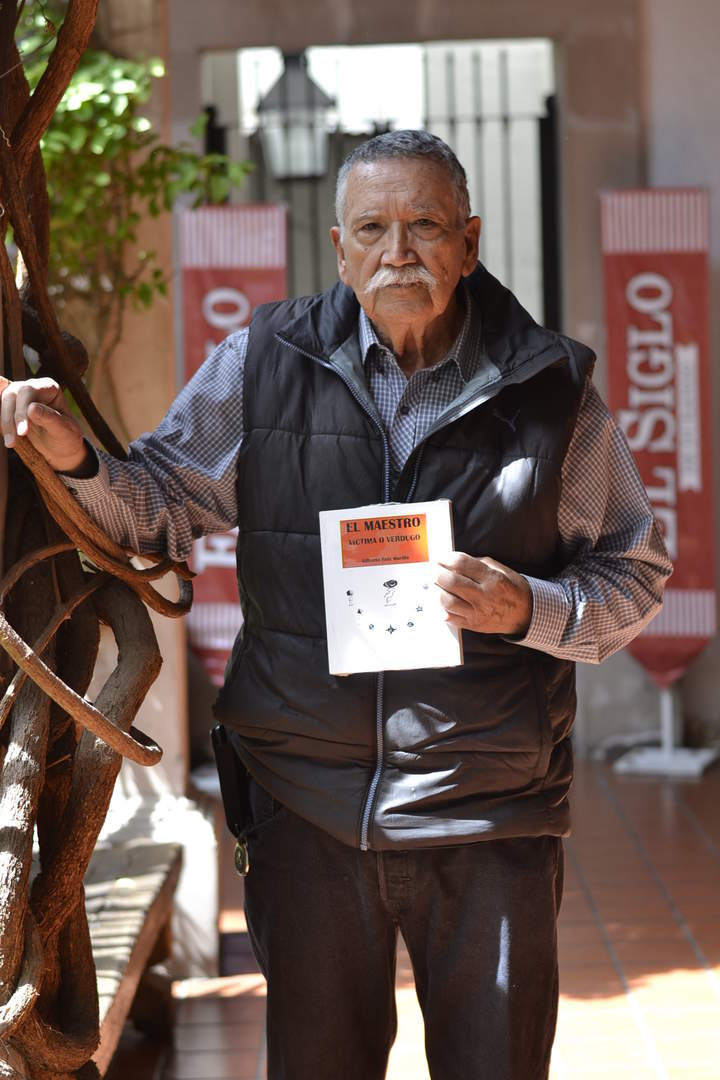 'El maestro, víctima o verdugo', lo nuevo de Gilberto Ruiz