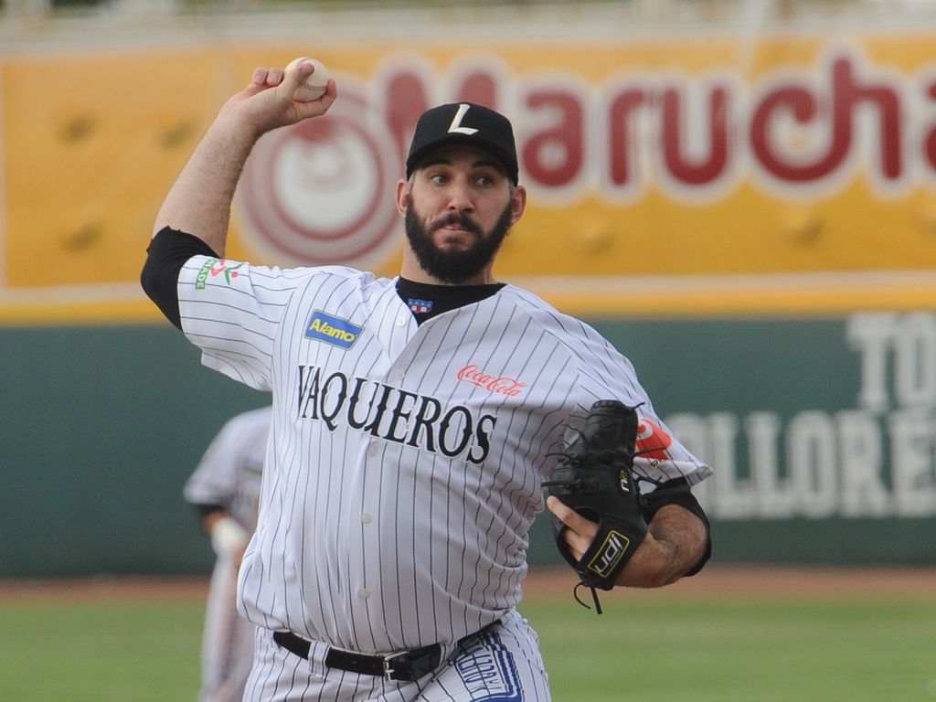 Dustin Crenshaw deja Vaqueros Laguna