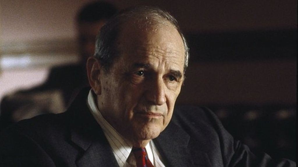 Muere a los 94 años Steven Hill, actor de La Ley y el Orden