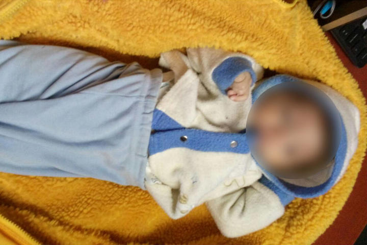 Mamá Acusada De Abandono Sale Libre