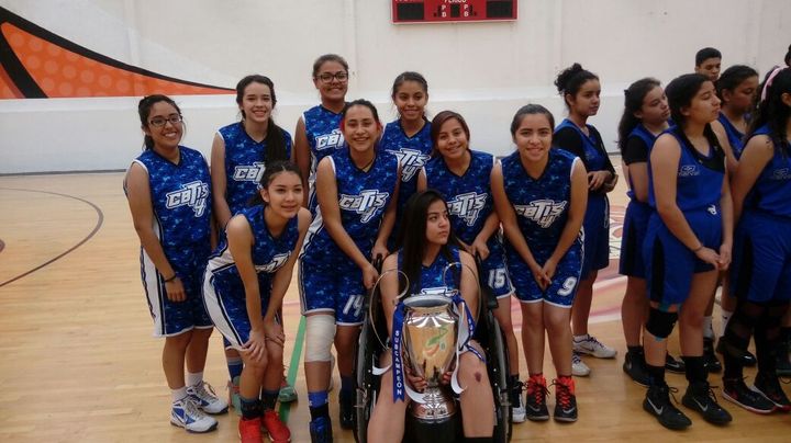 Destaca Lerdo en Juegos de DGETI