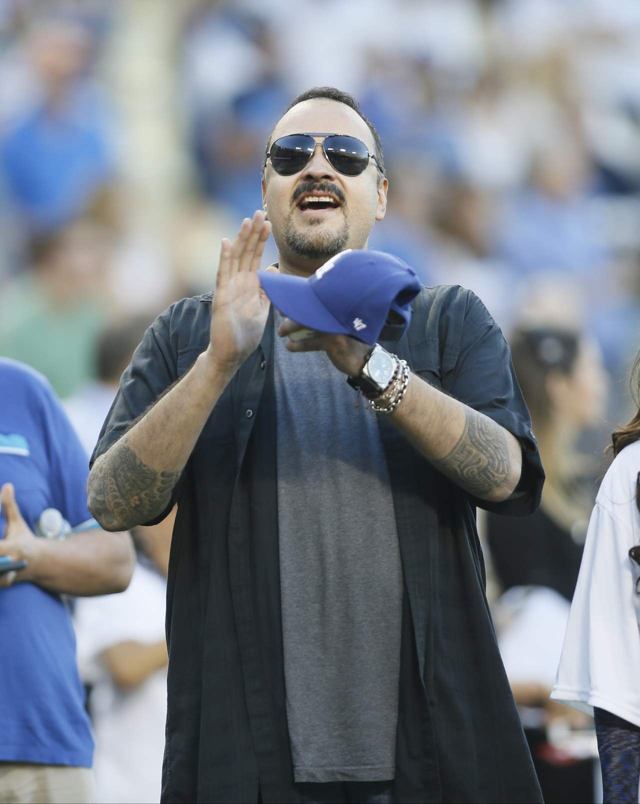 Entonará Pepe Aguilar himno en combate de 'Canelo' vs Chávez Jr.