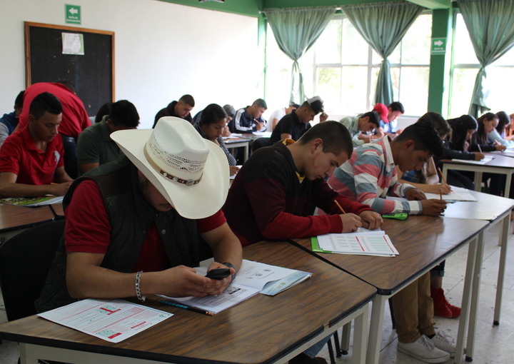 Evalúan a aspirantes a ingresar al ITVG