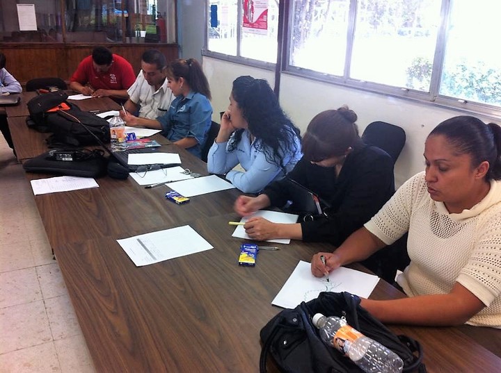 Difunden normas del CBTIS 42