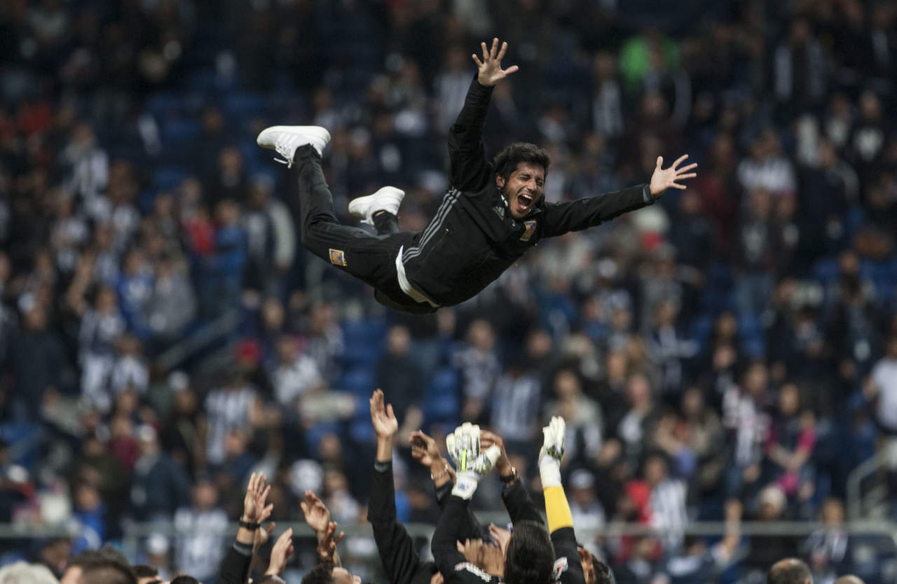 Damián Álvarez se retira de las canchas