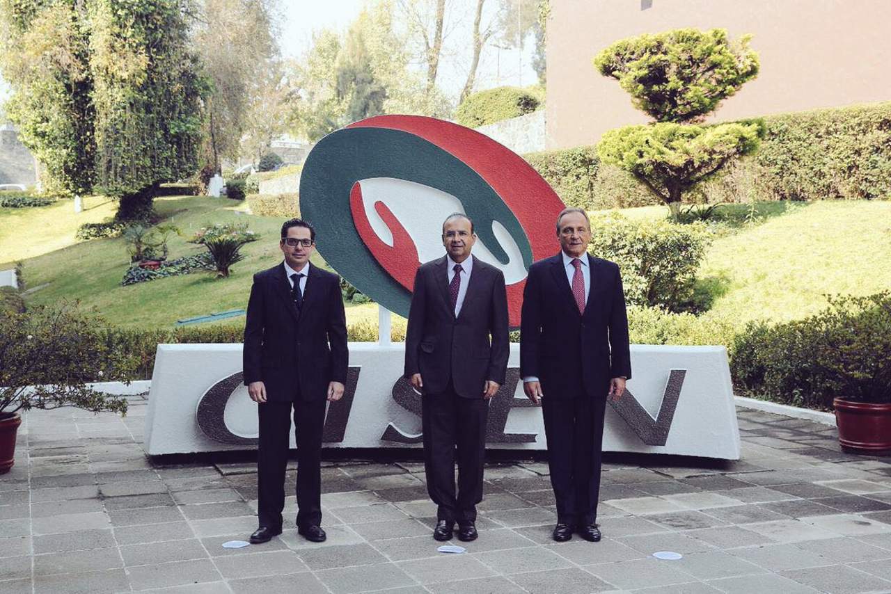 Alberto Bazbaz, procurador de caso Paulette, es nuevo titular del Cisen