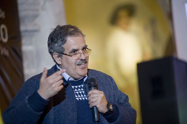 Charlan sobre numismática y religión