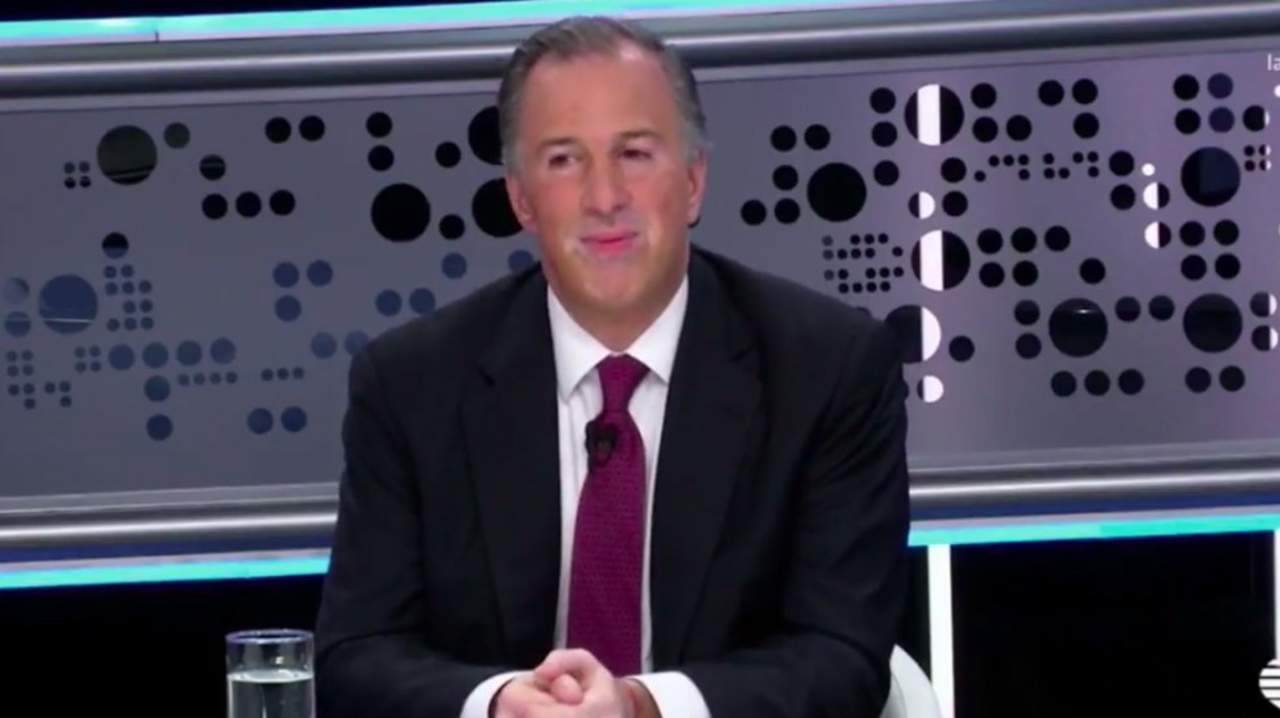 Meade defiende a Rubén Moreira en Tercer Grado