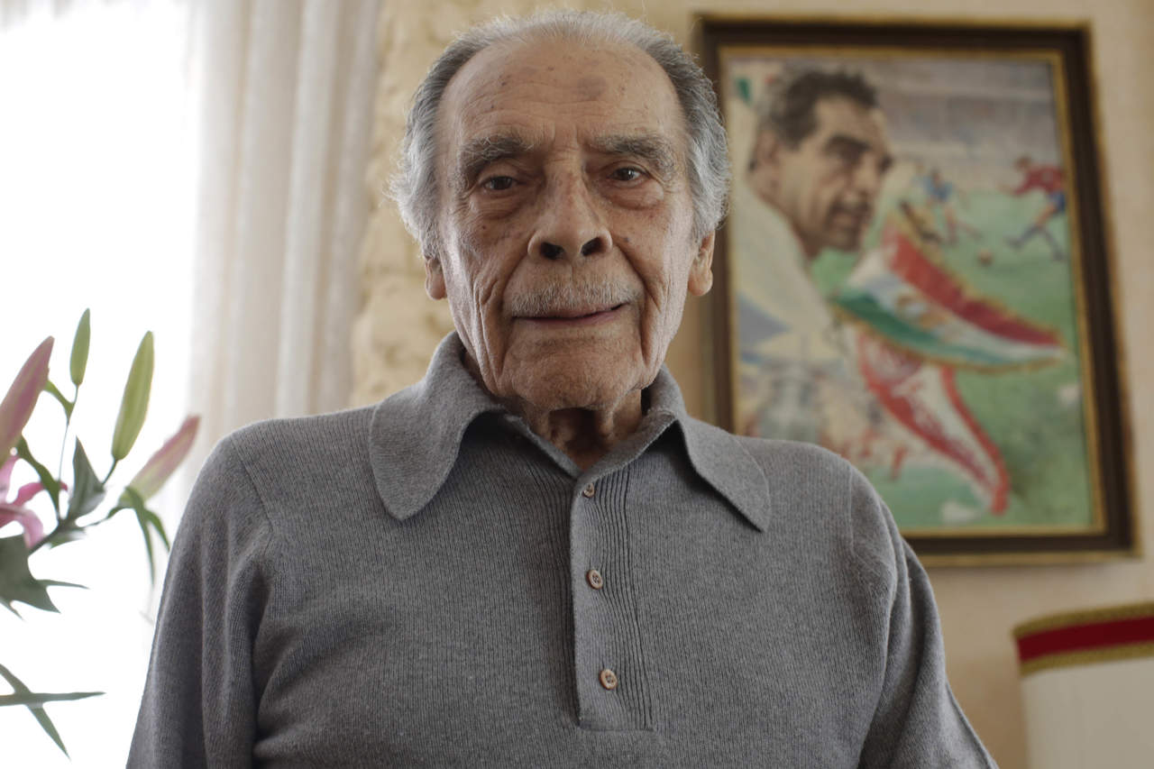 Ignacio Trelles, leyenda del futbol mexicano, cumple 102 años
