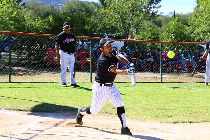 Arena Lobo termina como líder