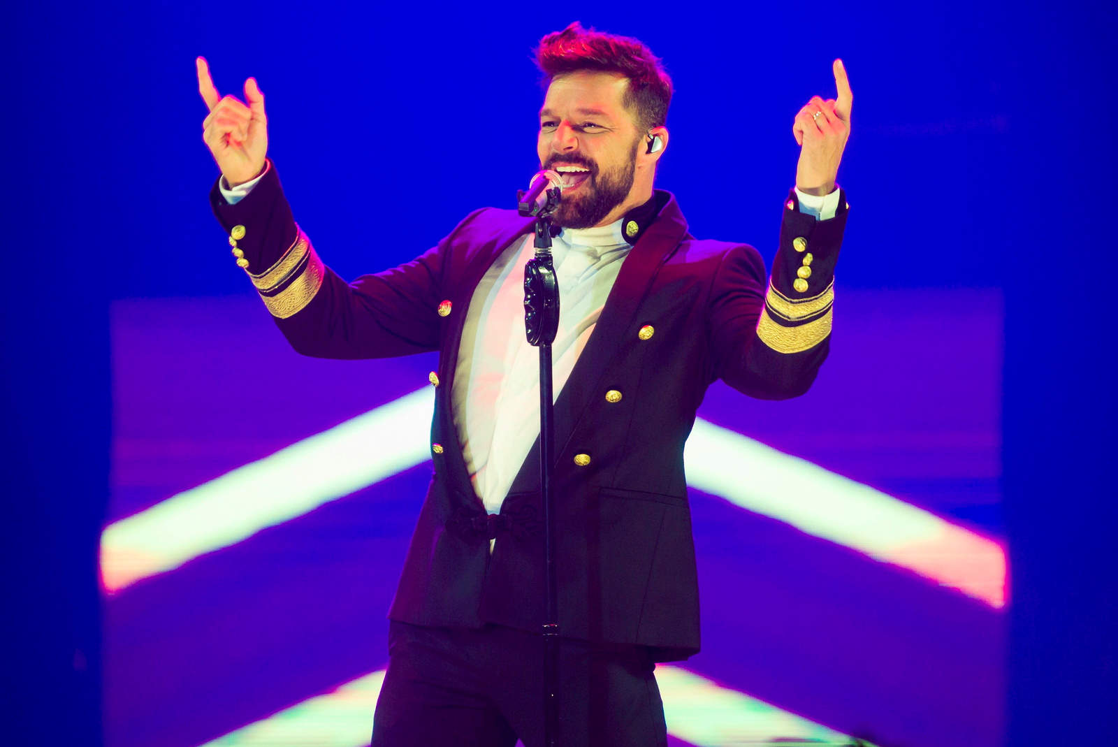 1971: Nace Ricky Martin, popular cantante, actor y escritor puertorriqueño
