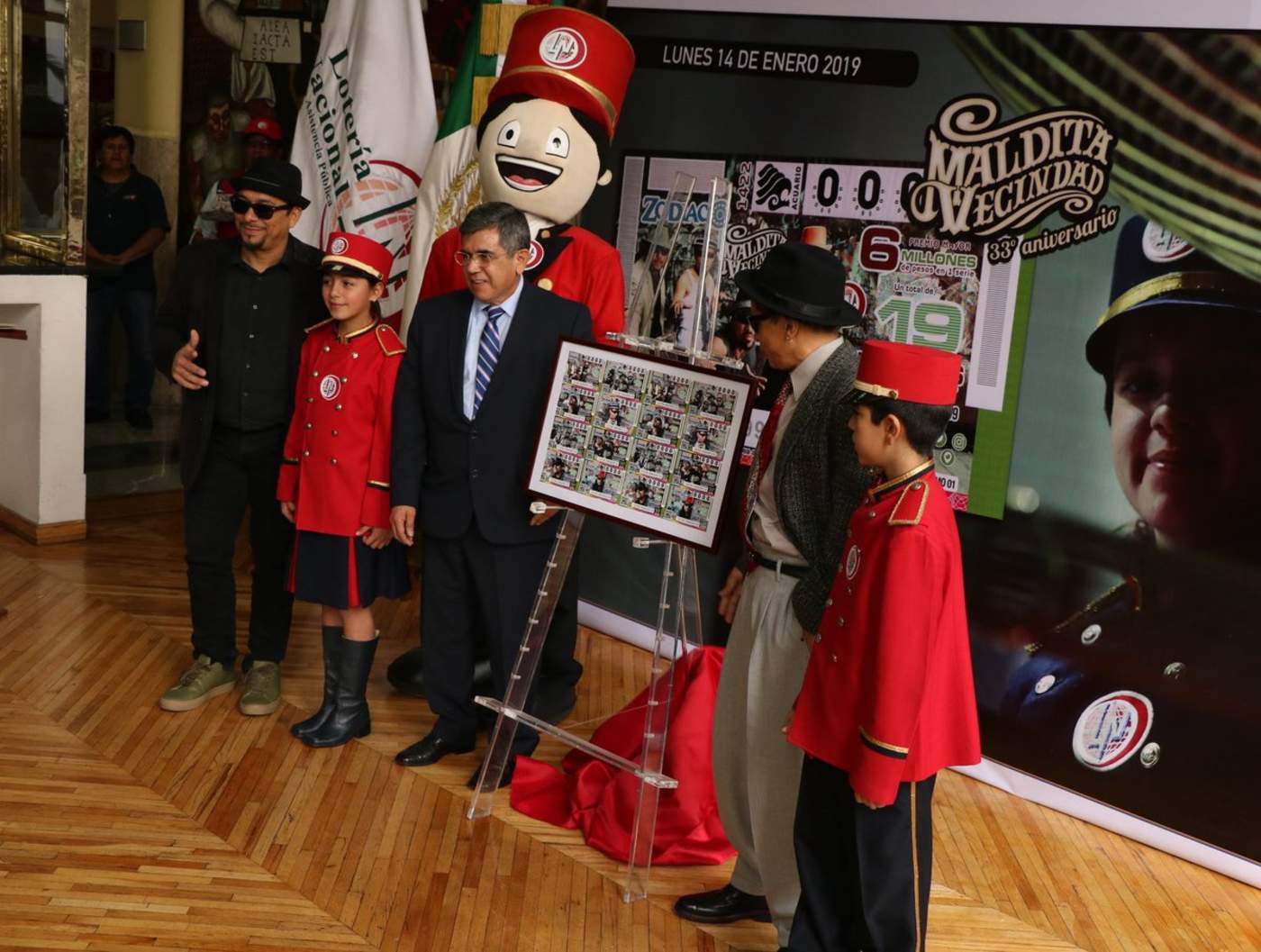 Lotenal lanza edición especial por 33 años de la Maldita Vecindad