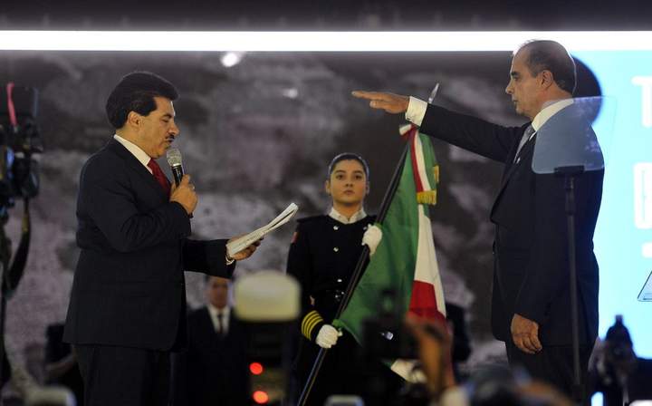 Inicia trienio de Jorge Salum