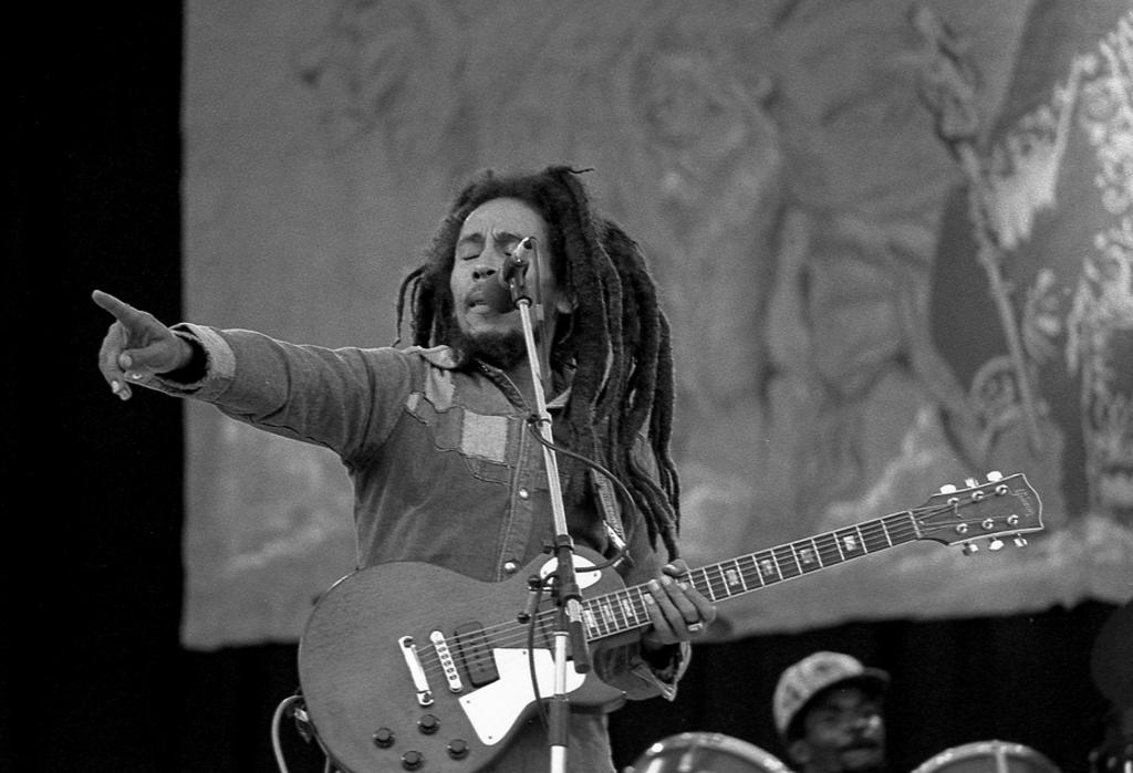 1945: Nace Bob Marley, uno de los cantantes más recordados en la ...