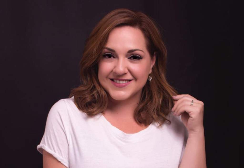 Denisha le canta al amor en nuevo sencillo Volverme a enamorar