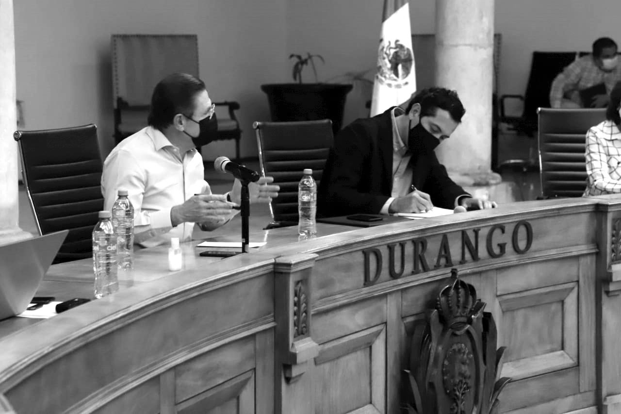 Cierran carretera Durango-Parral
