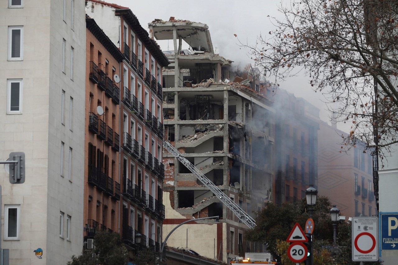 Explosión en Madrid arroja tres muertos