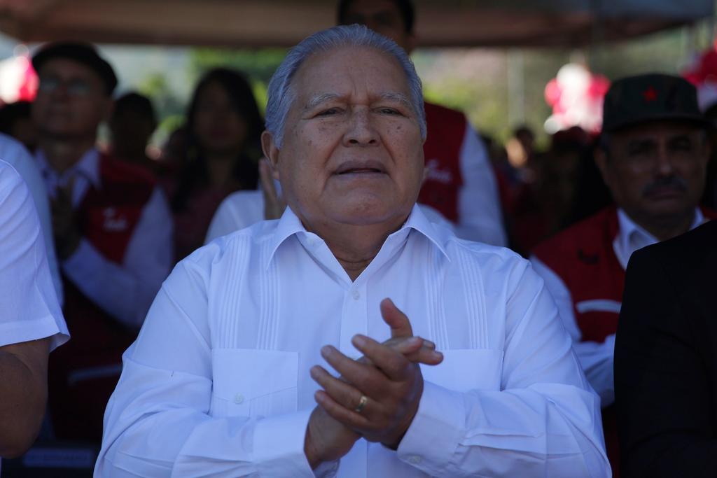 Juez Decreta La Captura Internacional Del Expresidente Salvadoreño