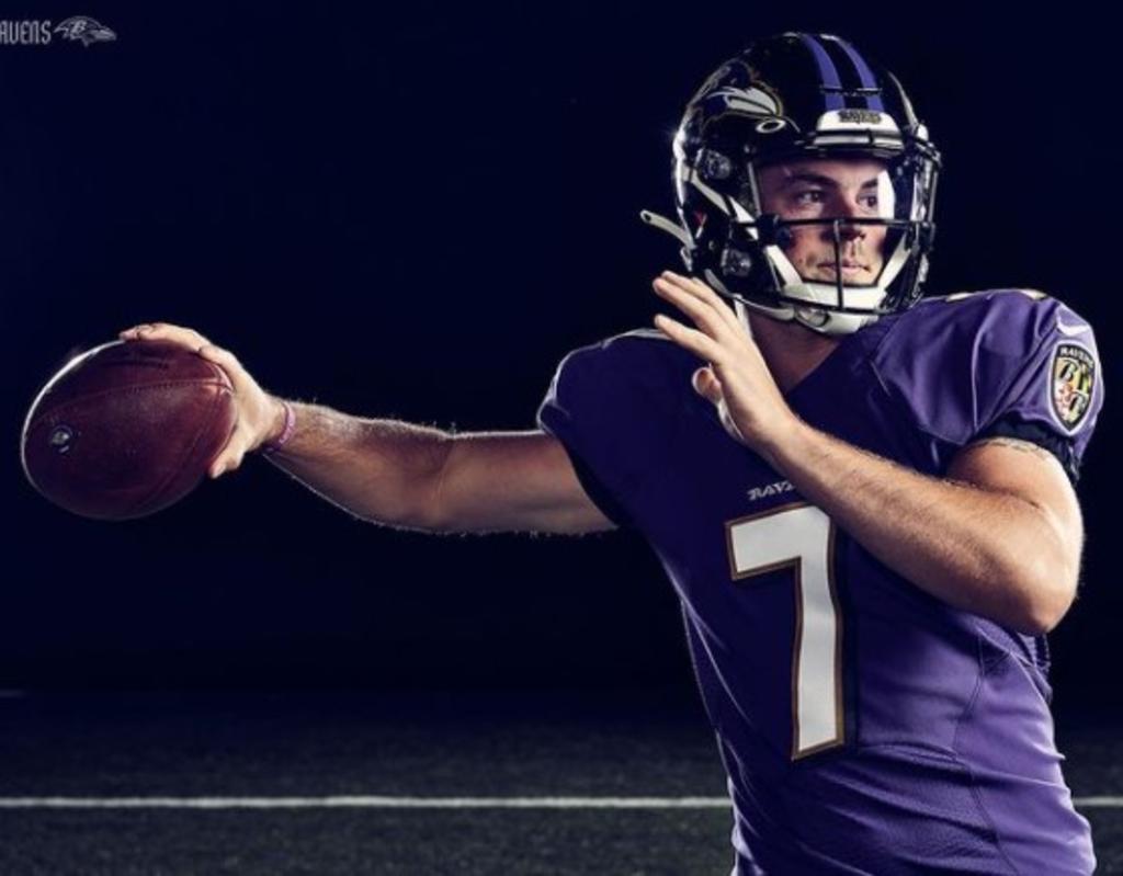 Ravens reporta a Trace McSorley con lesión en la espalda