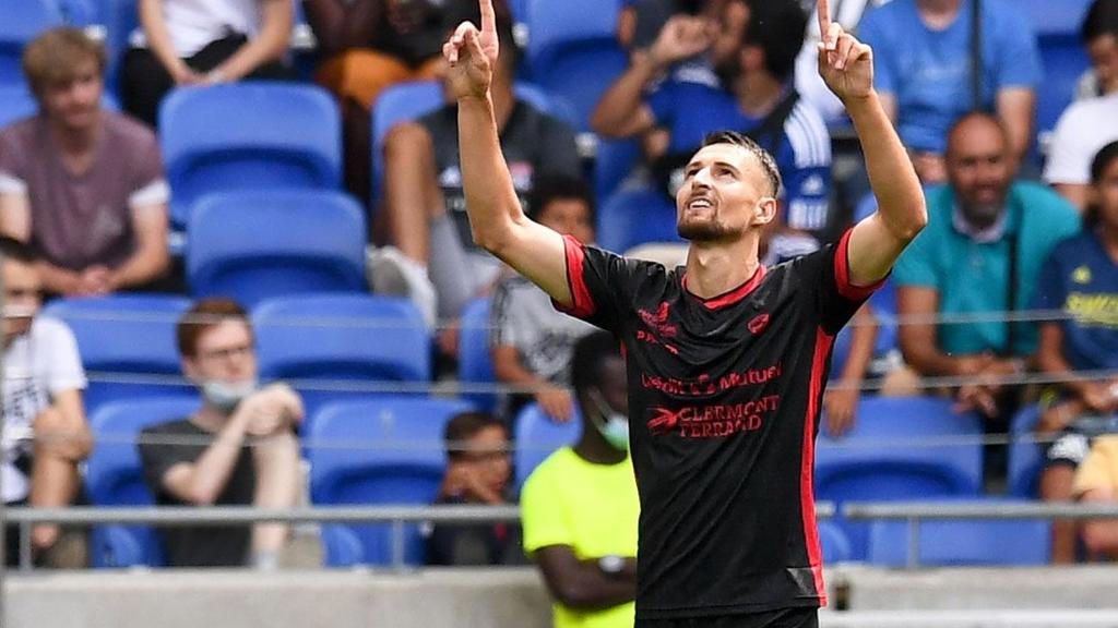 Elbasan Rashani evita el primer triunfo del Lyon Elbasan Rashani evita el primer triunfo del Lyon
