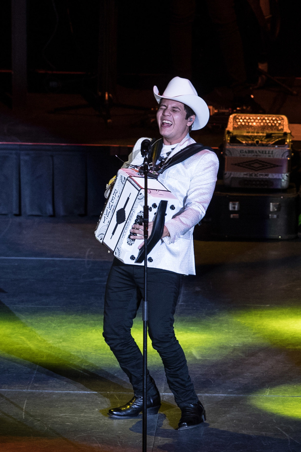 Remmy Valenzuela se presentará en la Feria de Torreón