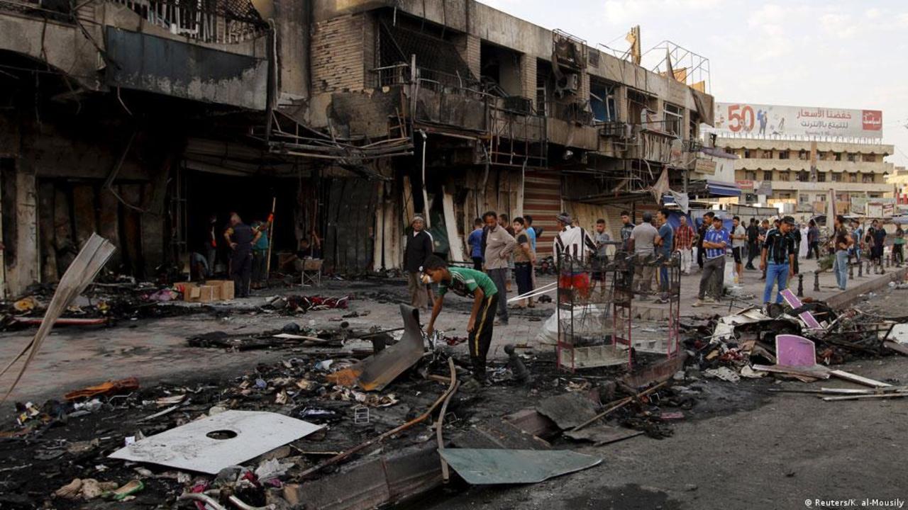 Talibanes detienen a decenas por atentados